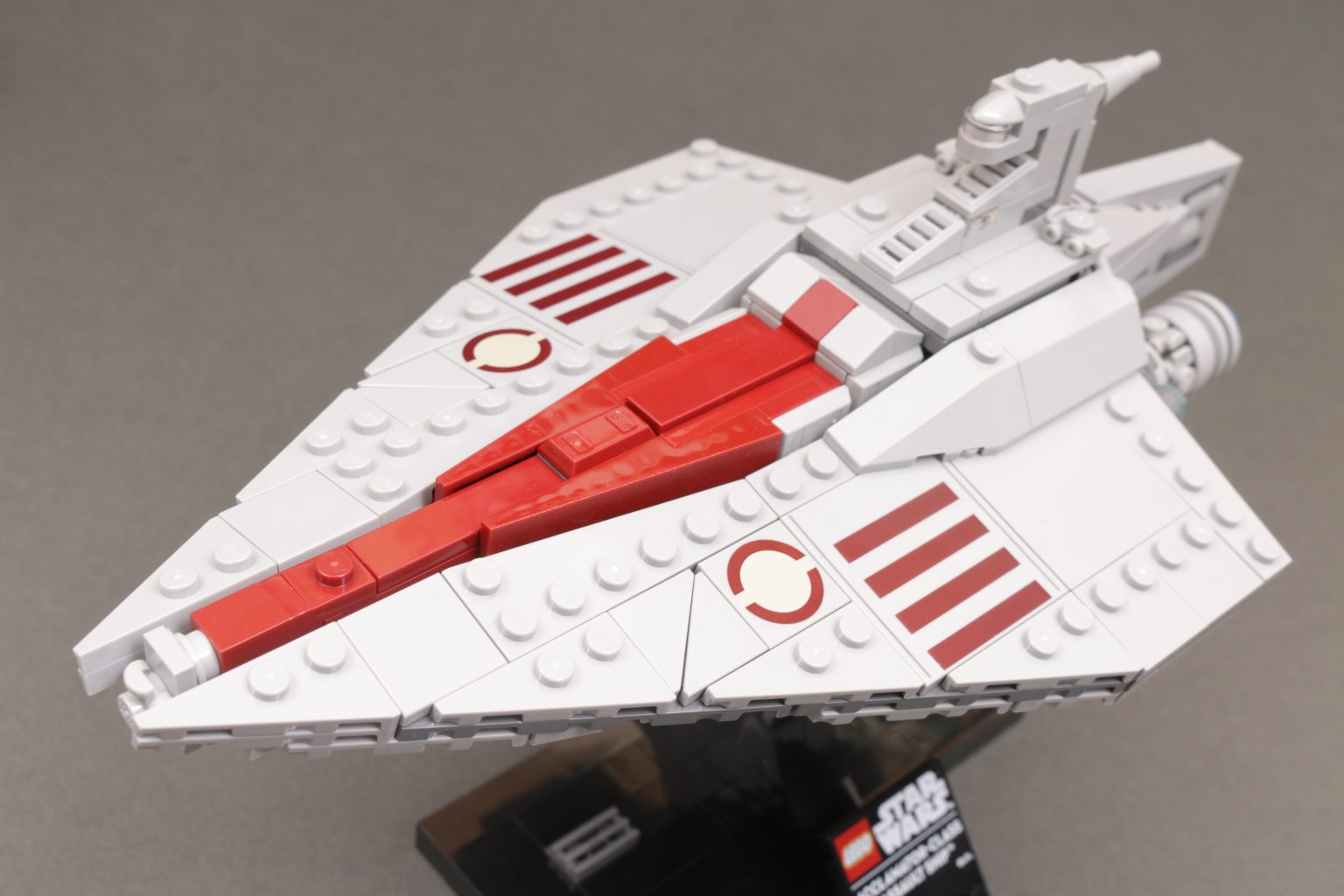LEGO Star Wars 75404 Acclamator-class Assault Ship review