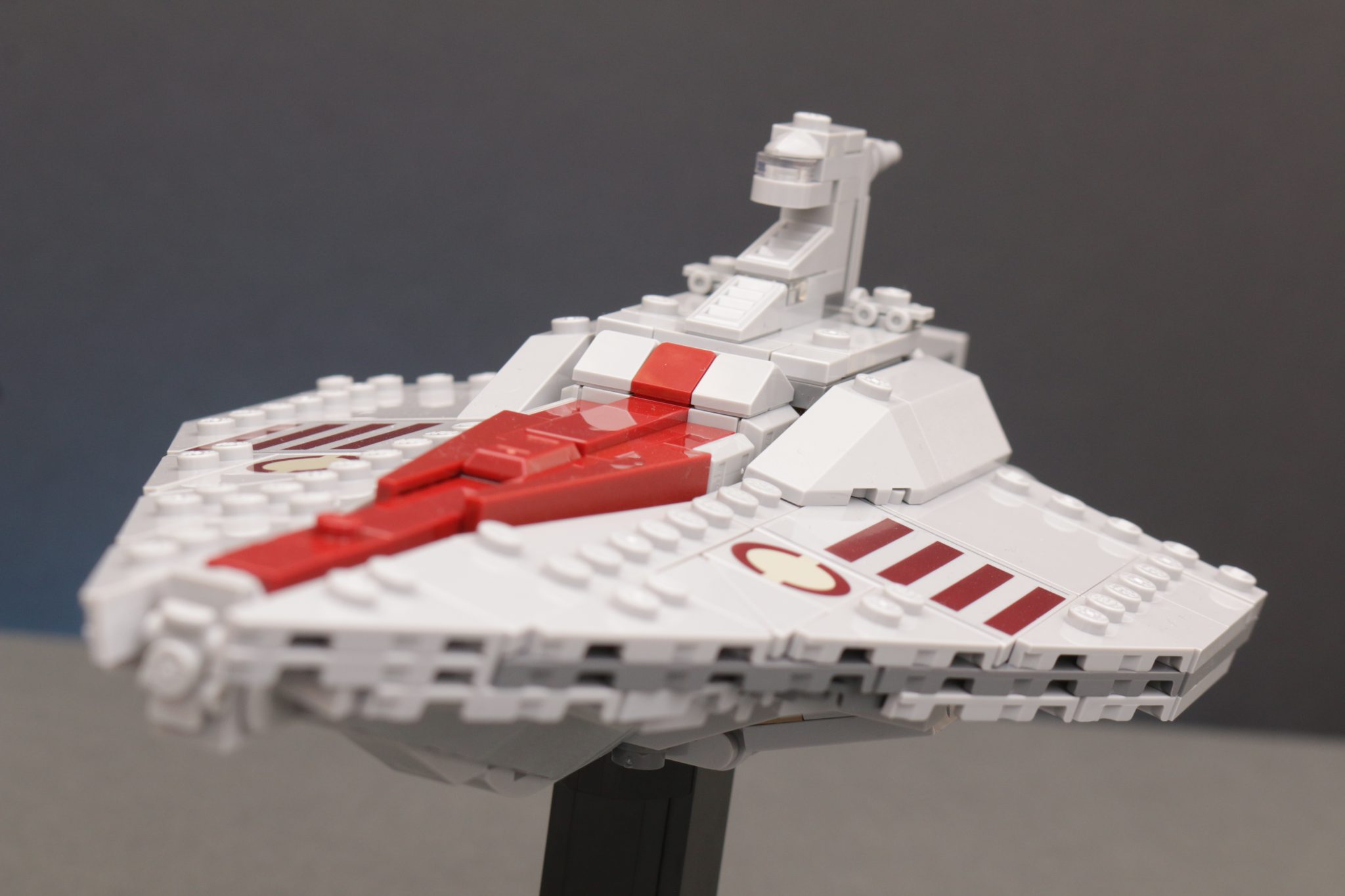 LEGO Star Wars 75404 Acclamator-class Assault Ship review