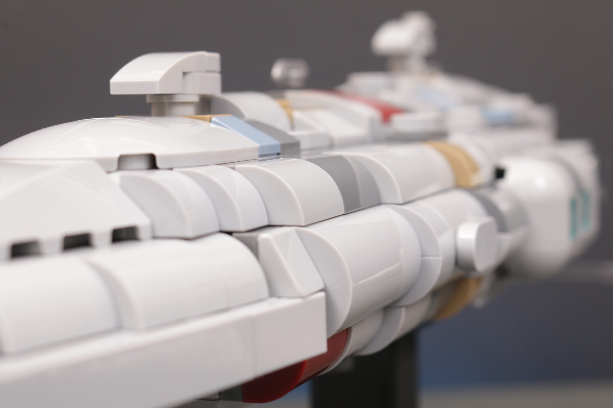 LEGO Star Wars 75405 Home One Starcruiser review