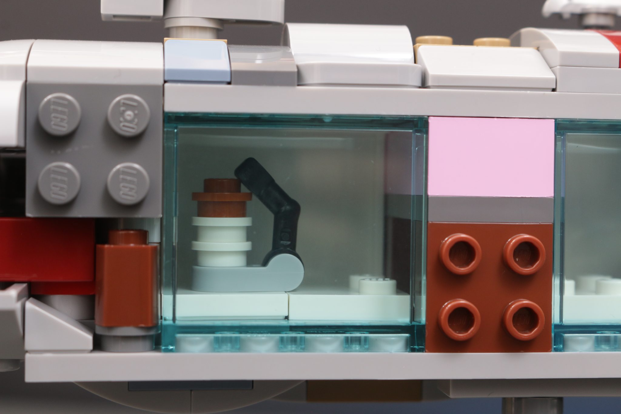 LEGO Star Wars 75405 Home One Starcruiser review