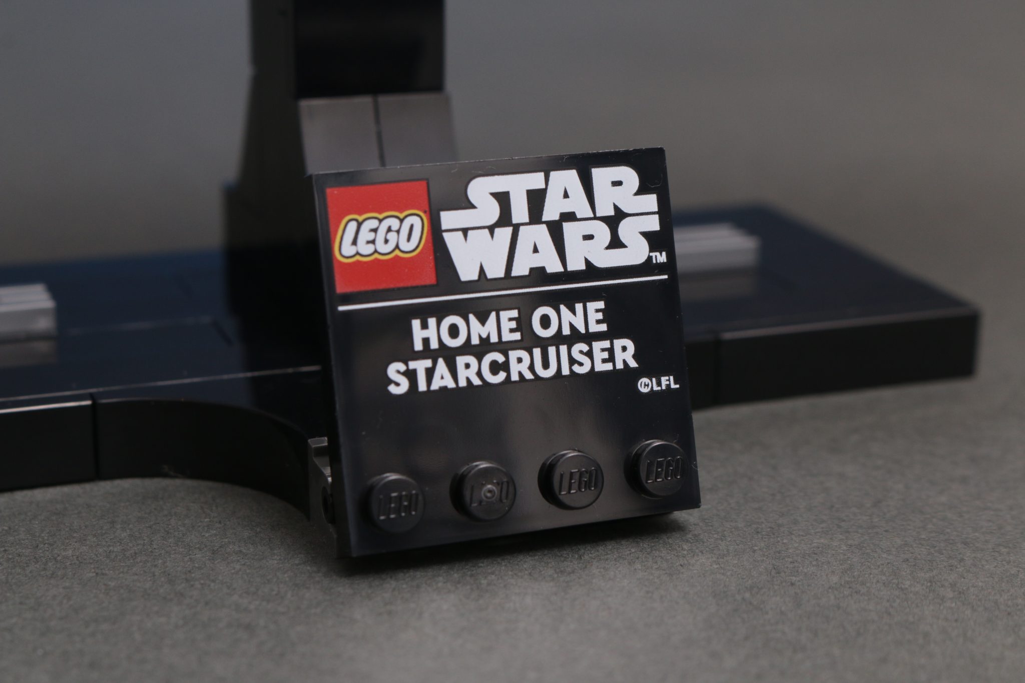 LEGO Star Wars 75405 Home One Starcruiser review