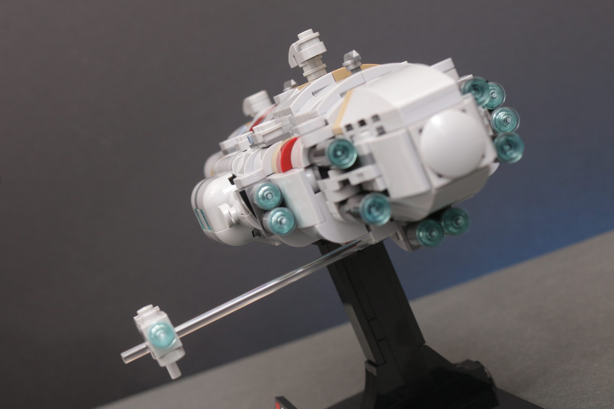 LEGO Star Wars 75405 Home One Starcruiser review