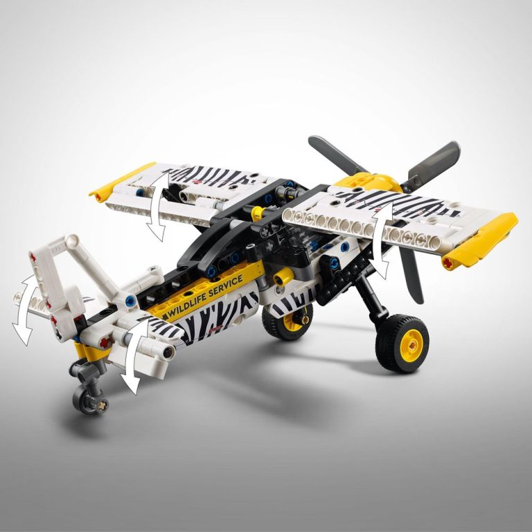 Early look at five LEGO Technic 2025 sets for the skies and seas