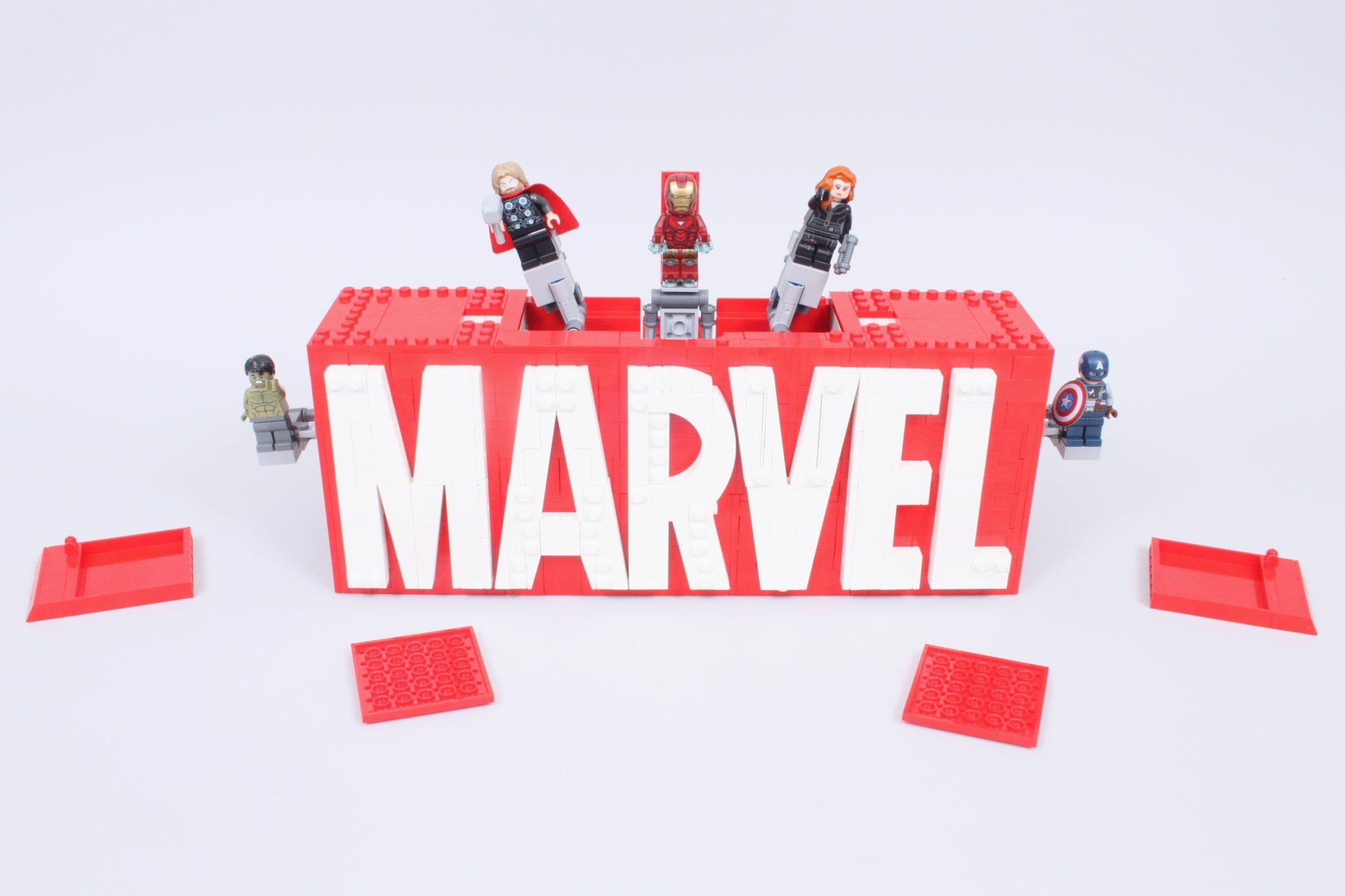 LEGO Marvel 76313 MARVEL Logo 2025 set review
