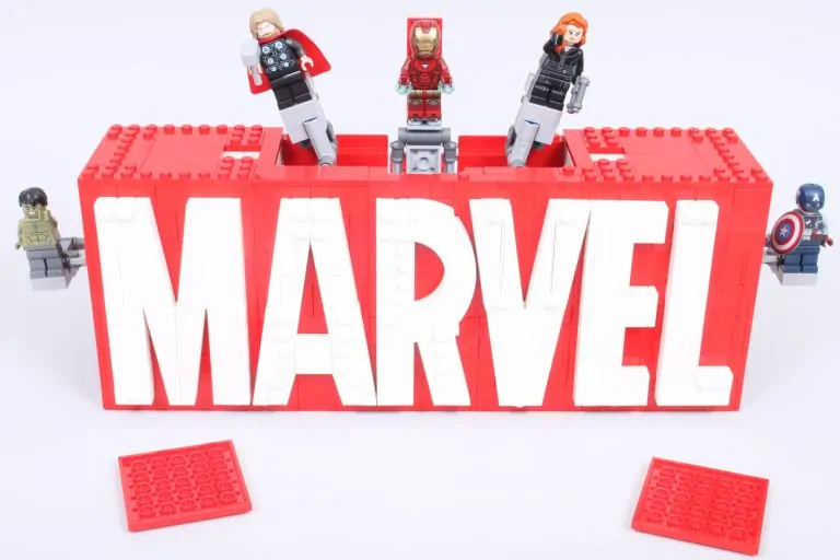 LEGO Marvel 76313 MARVEL Logo 2025 set review