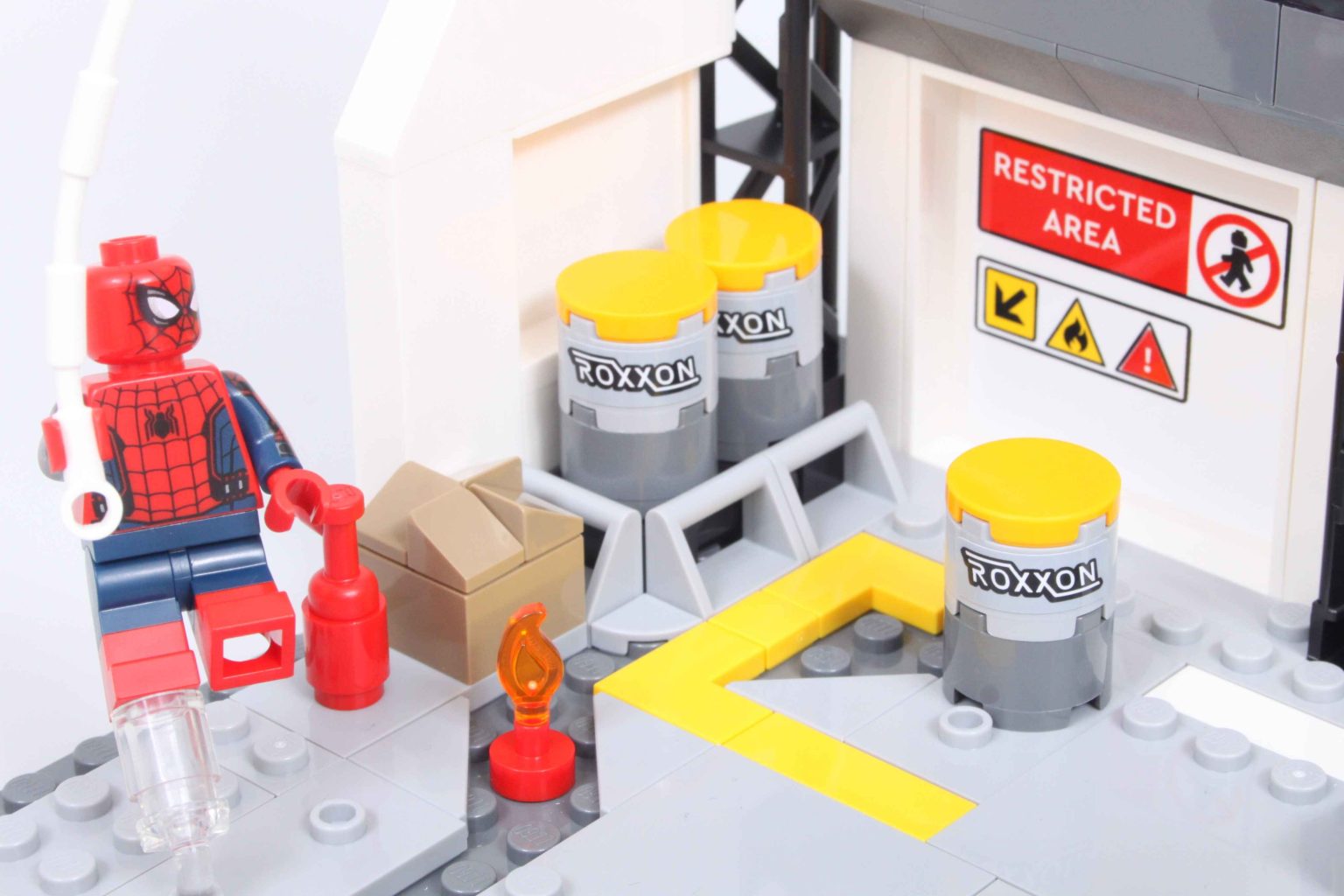 LEGO Marvel 76314 Captain America: Civil War Battle review