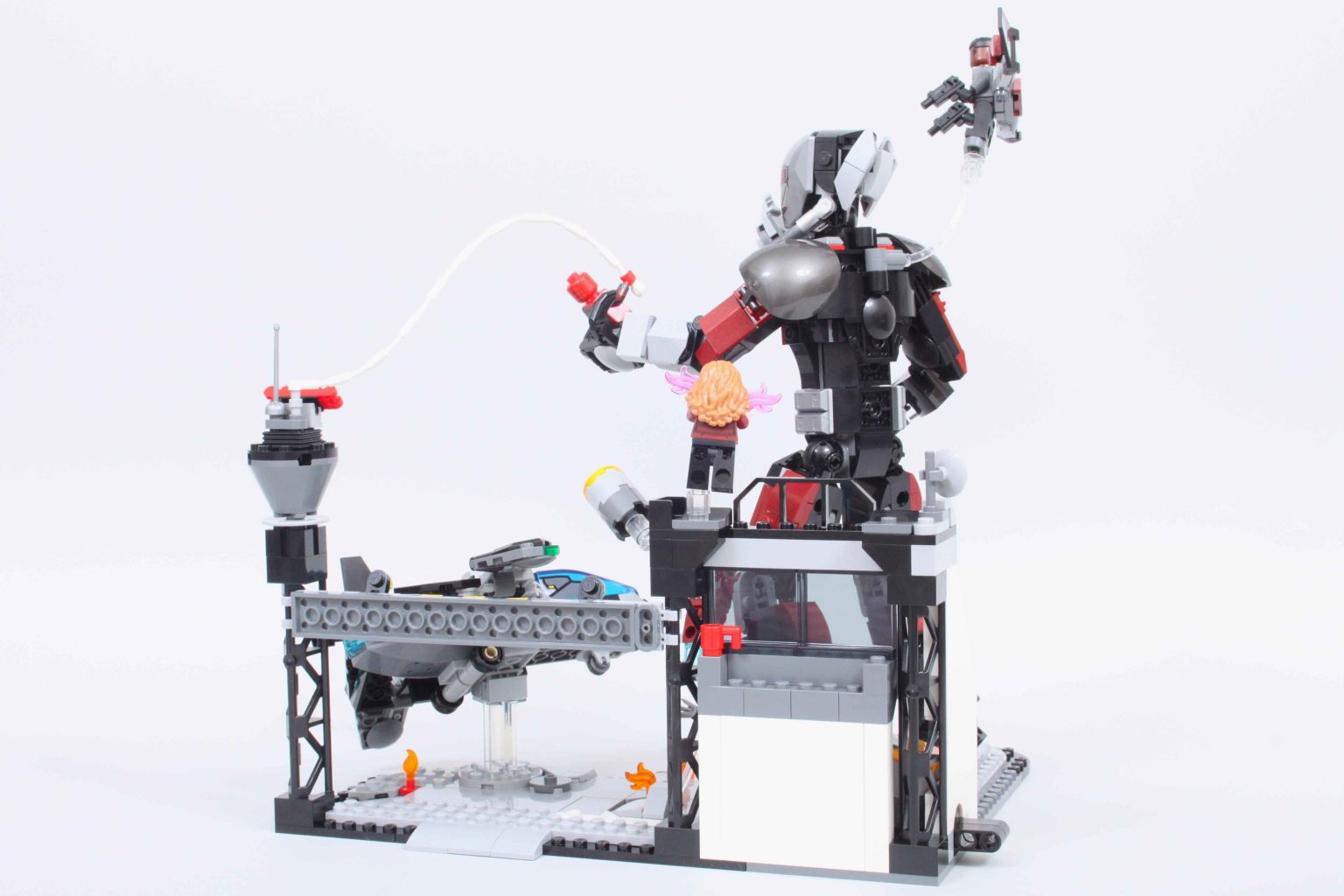 LEGO Marvel 76314 Captain America: Civil War Battle review