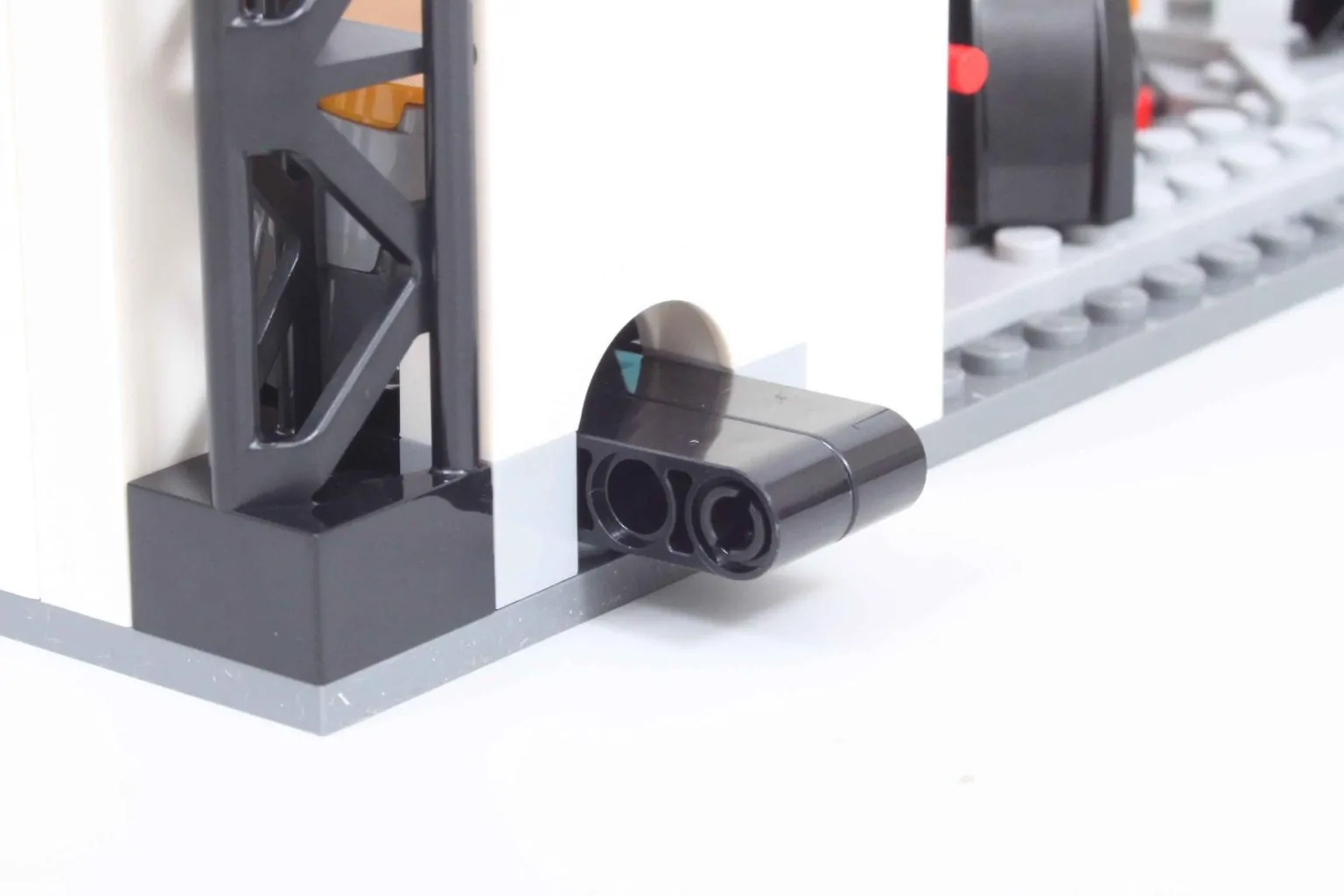 LEGO Marvel 76314 Captain America: Civil War Battle review