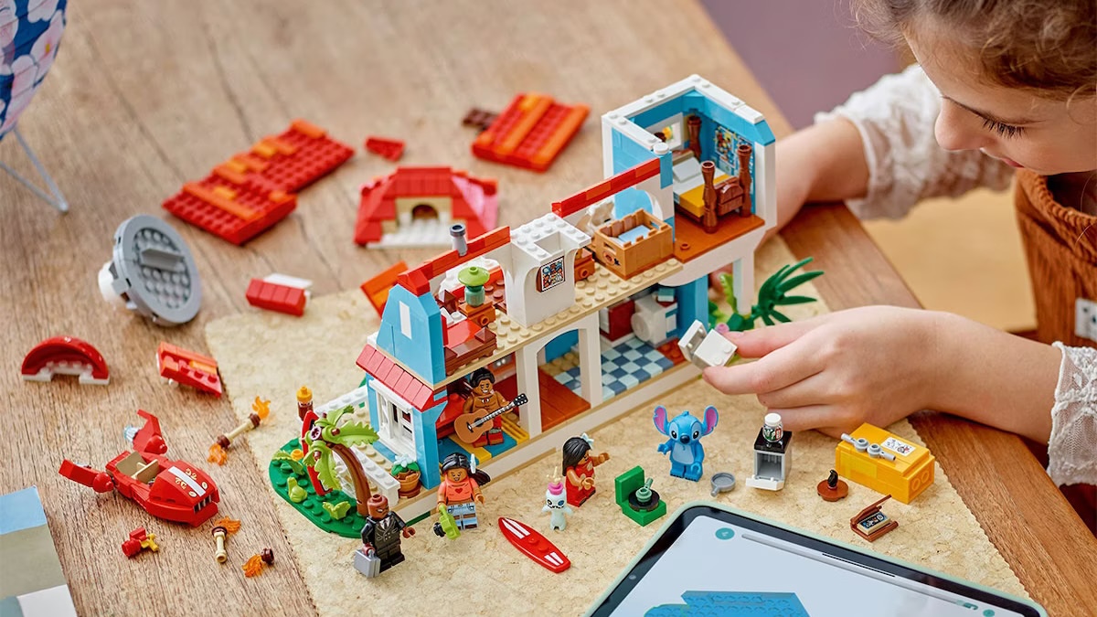 LEGO foca no cânone original em Lilo & Stitch's Beach House