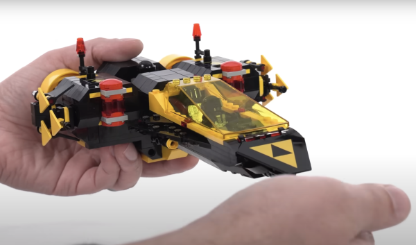 LEGO Icons Blacktron Alienator stands on its own two feet – literally