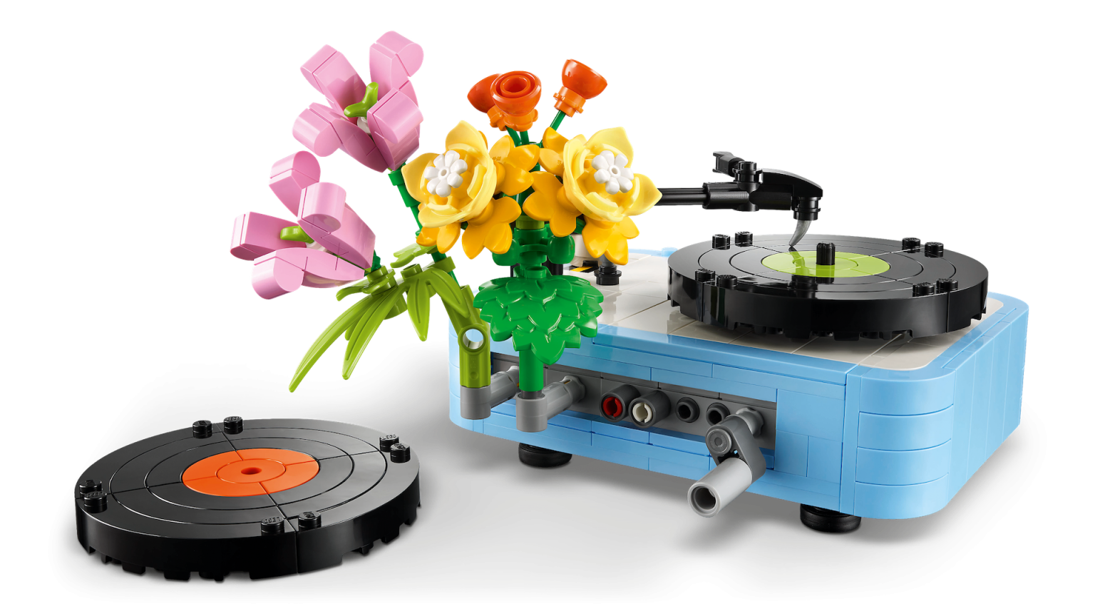 LEGO Creator 31172 Record Player with Flowers revealed