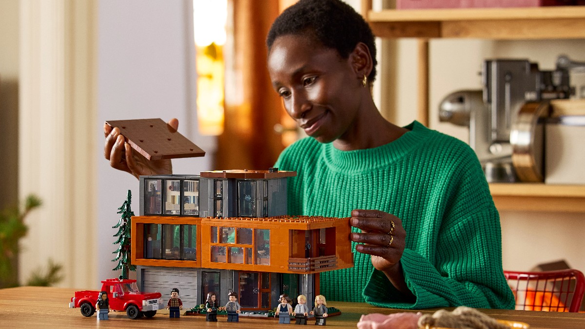 LEGO Ideas designer discusses challenge of mapping an ever-changing ...