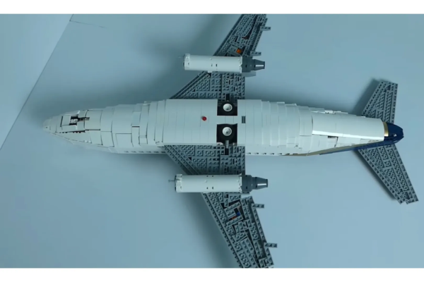Nolinor Boeing lands in the first LEGO Ideas review of 2025