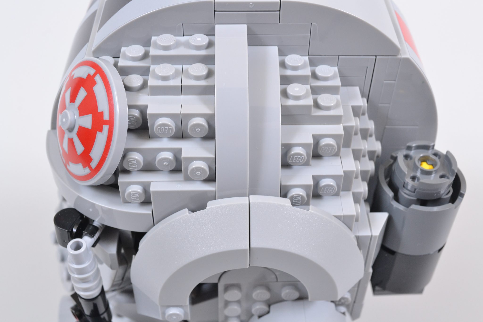 LEGO Star Wars 75429 AT-AT Driver Helmet review