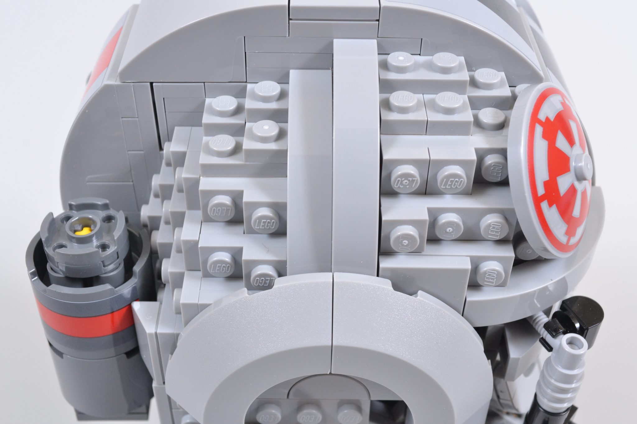 LEGO Star Wars 75429 AT-AT Driver Helmet review