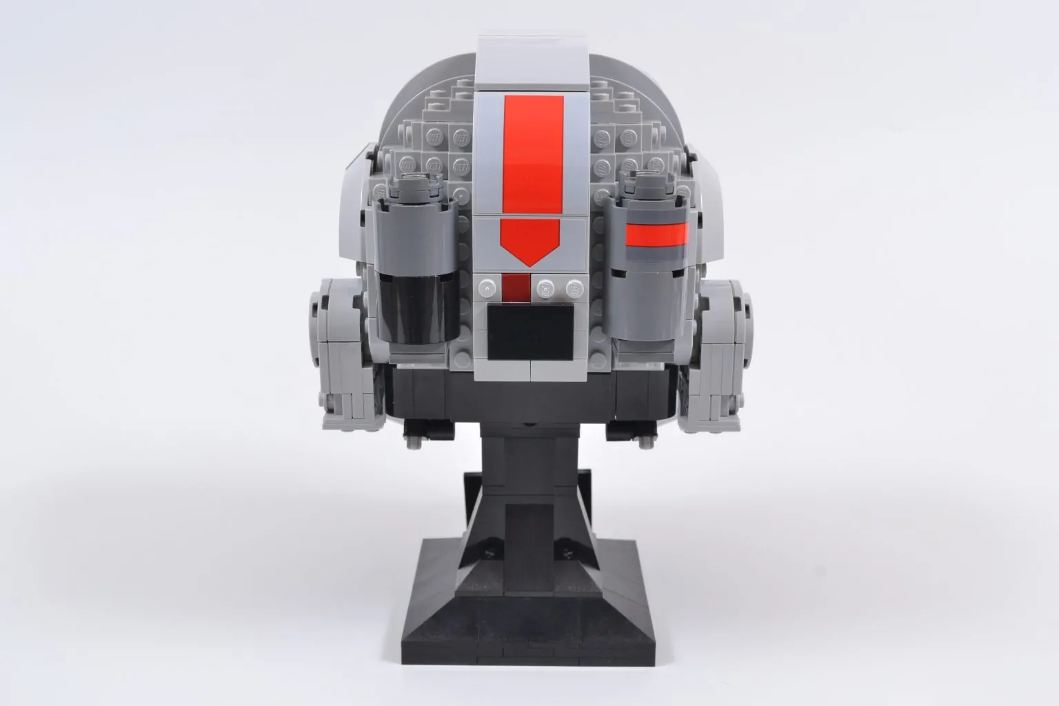 LEGO Star Wars 75429 AT-AT Driver Helmet review