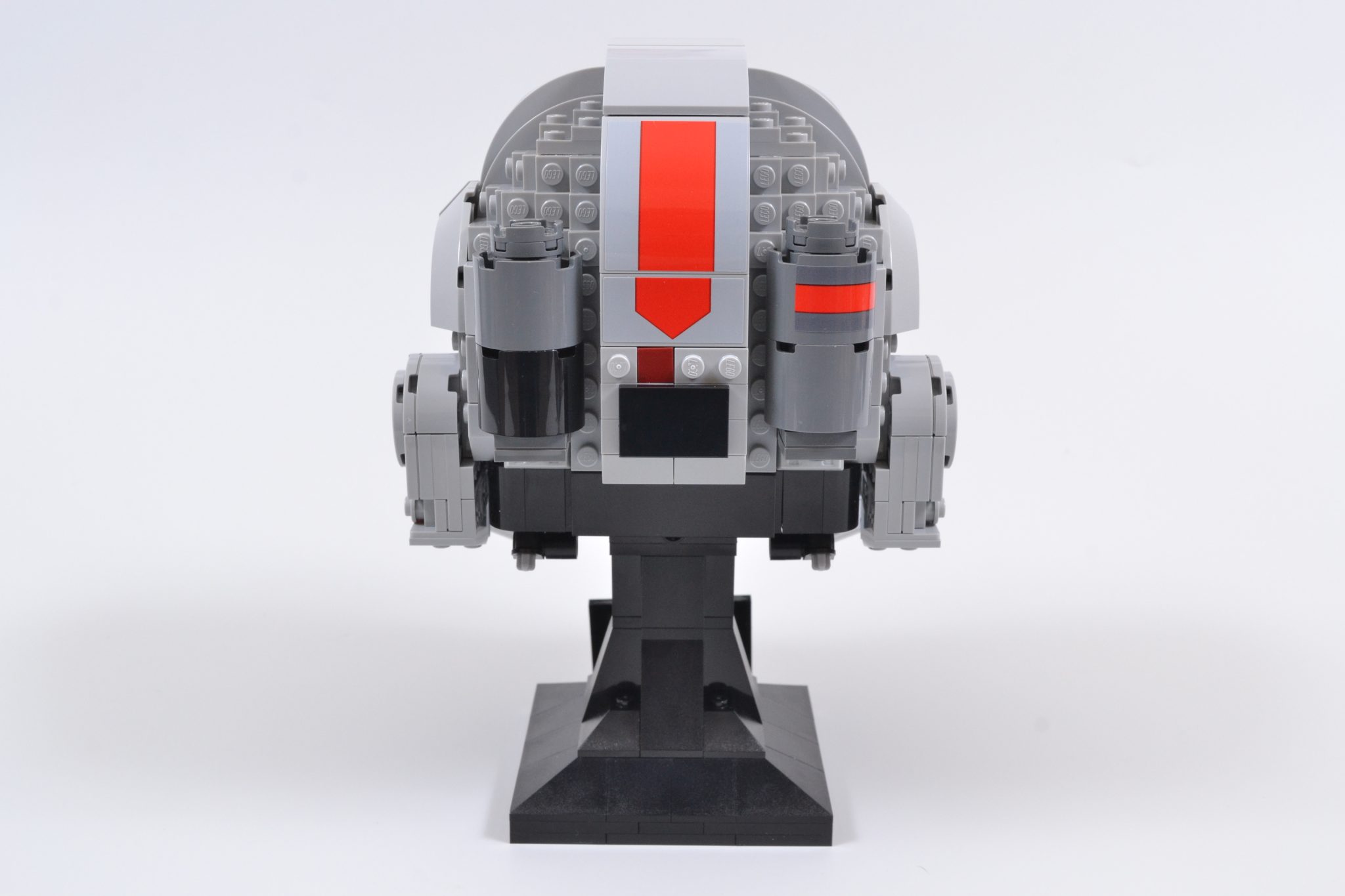 LEGO Star Wars 75429 AT-AT Driver Helmet review
