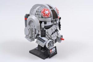 LEGO Star Wars 75429 AT-AT Driver Helmet review