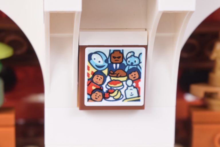 LEGO Disney 43268 Lilo and Stitch Beach House review