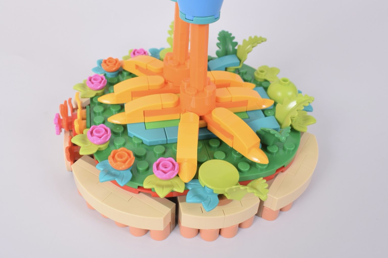 LEGO Disney 43272 Heihei review – a surprise Moana package