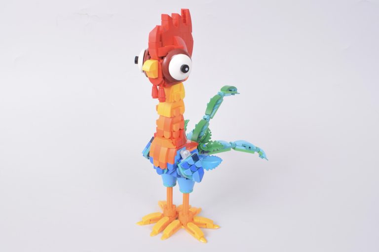 LEGO Disney 43272 Heihei review – a surprise Moana package