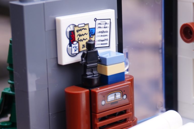 LEGO Ideas 21354 Twilight The Cullen House review