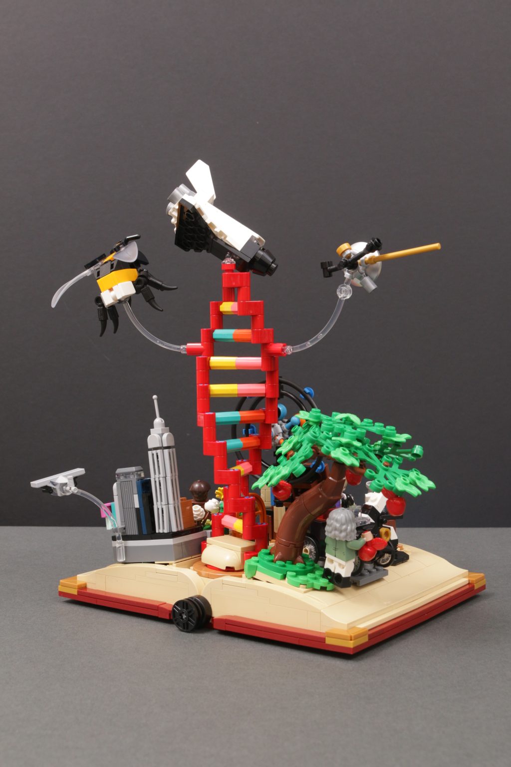 LEGO Ideas 21355 The Evolution of STEM review