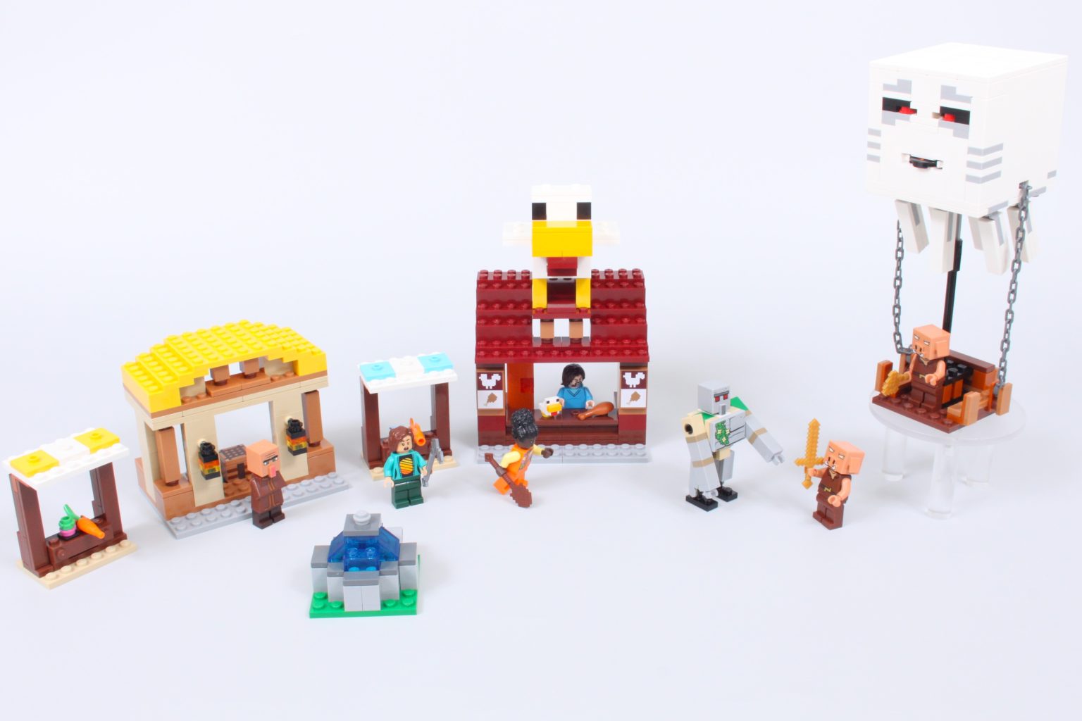 LEGO Minecraft 21273 The Ghast Balloon Village Attack review