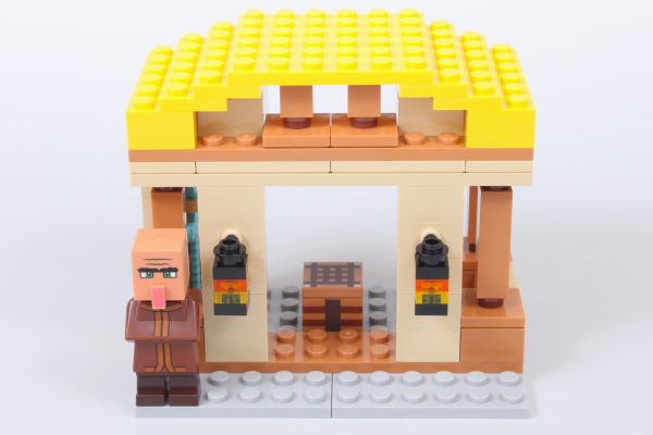 LEGO Minecraft 21273 The Ghast Balloon Village Attack review