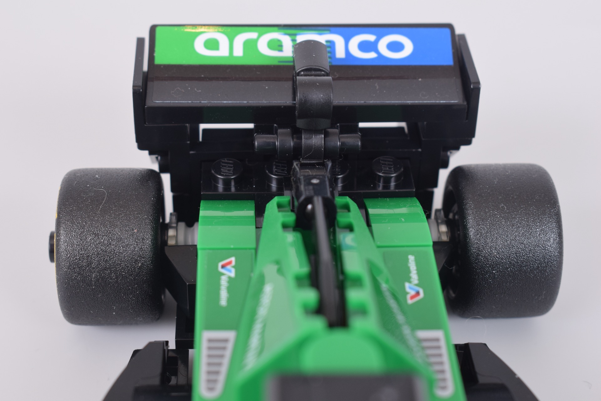 LEGO 77245 Aston Martin Aramco F1 AMR24 review