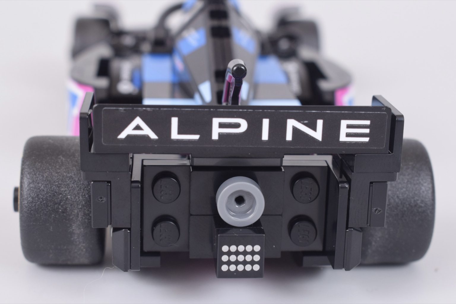 LEGO Speed Champions 77248 BWT Alpine F1 review