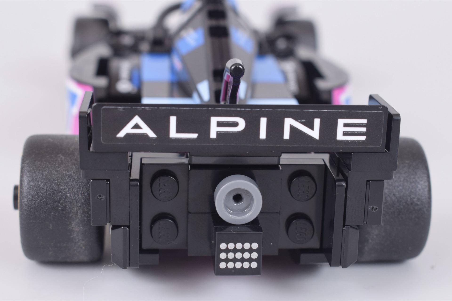 LEGO Speed Champions 77248 BWT Alpine F1 review