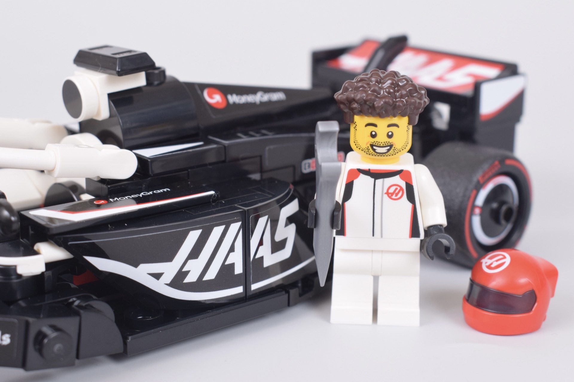LEGO Speed Champion MoneyGram Haas F1 Team review