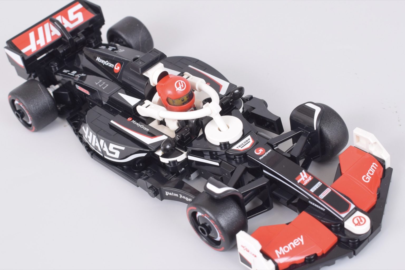 LEGO Speed Champion MoneyGram Haas F1 Team review