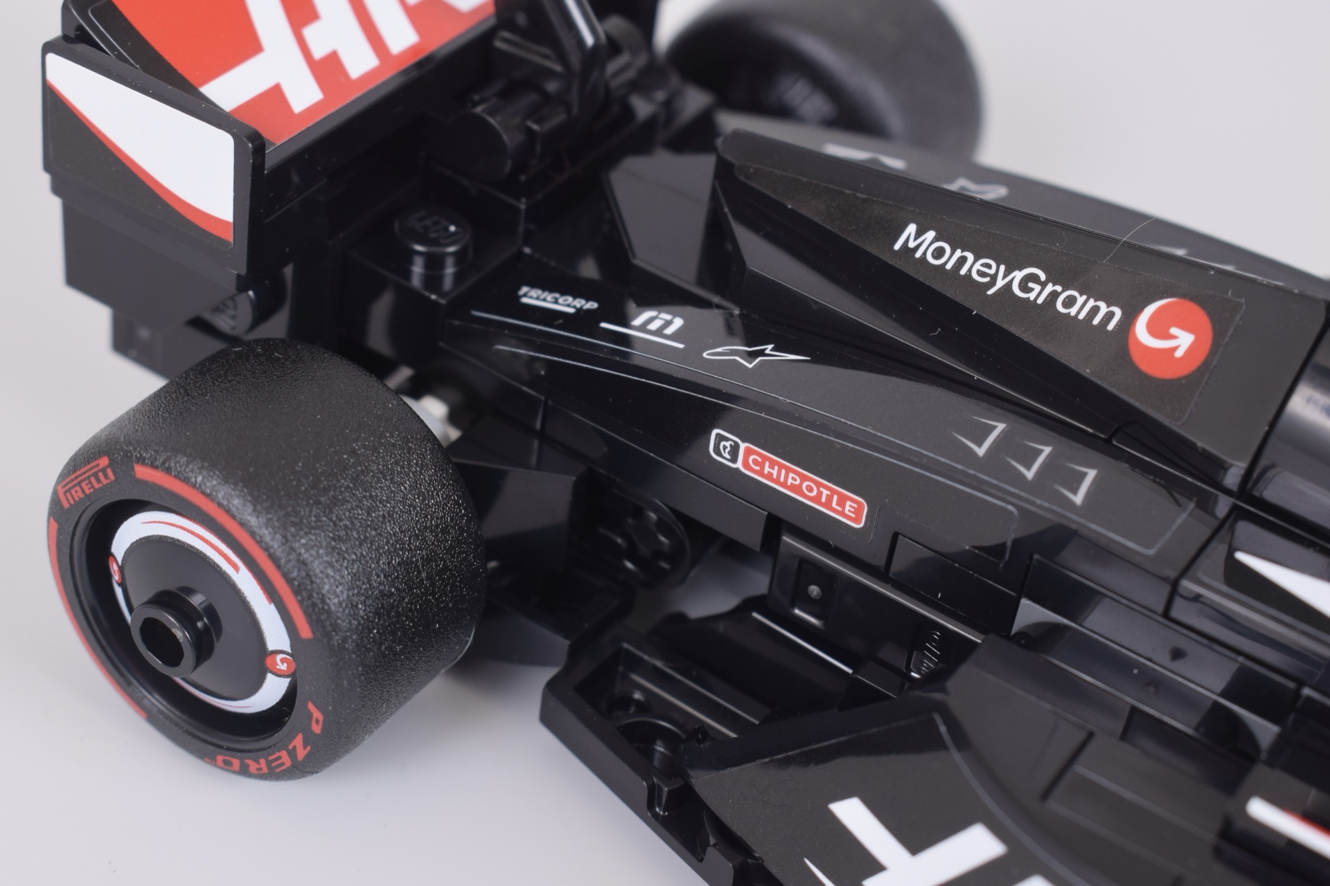 LEGO Speed Champion MoneyGram Haas F1 Team review