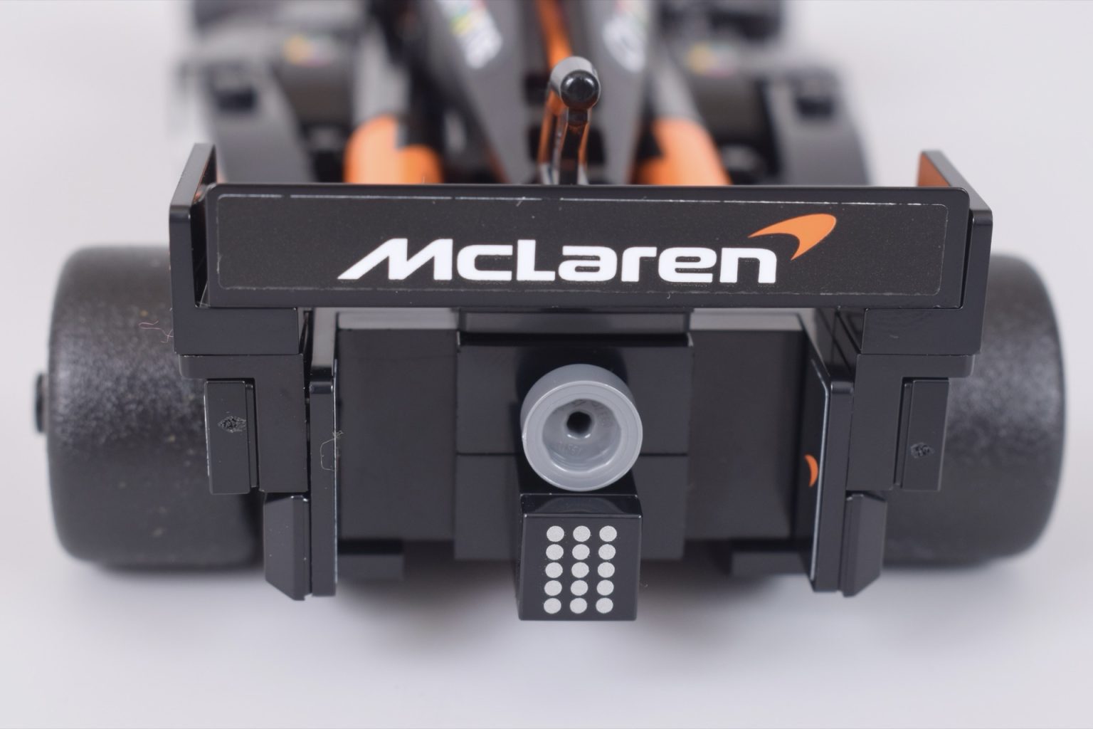 LEGO Formula 1 77251 McLaren F1 Team MCL38 review