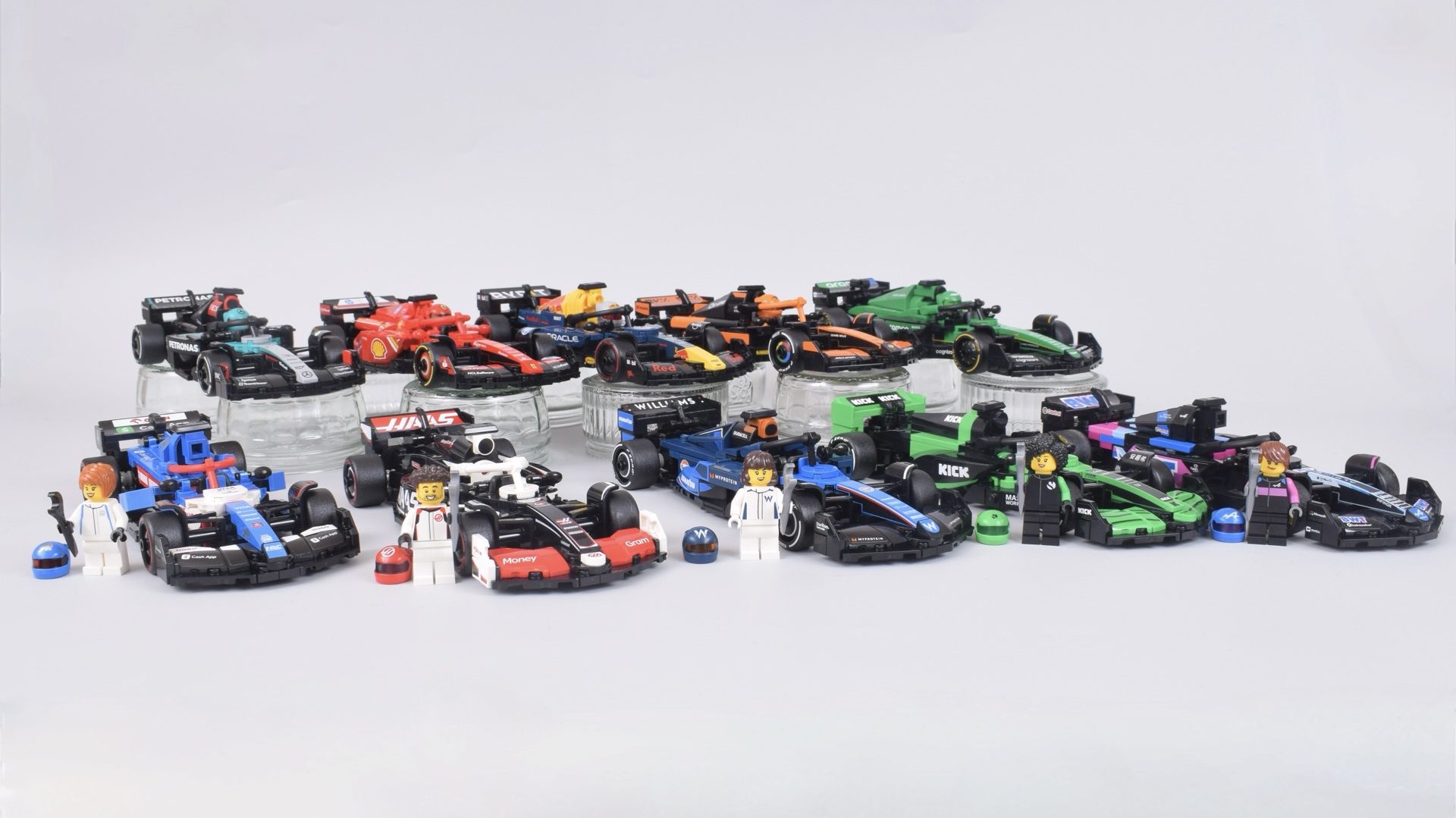 How different are the LEGO Speed Champions Formula 1 cars?