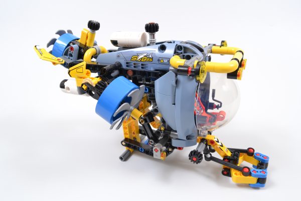 LEGO Technic 42201 Deep-Sea Research Submarine review