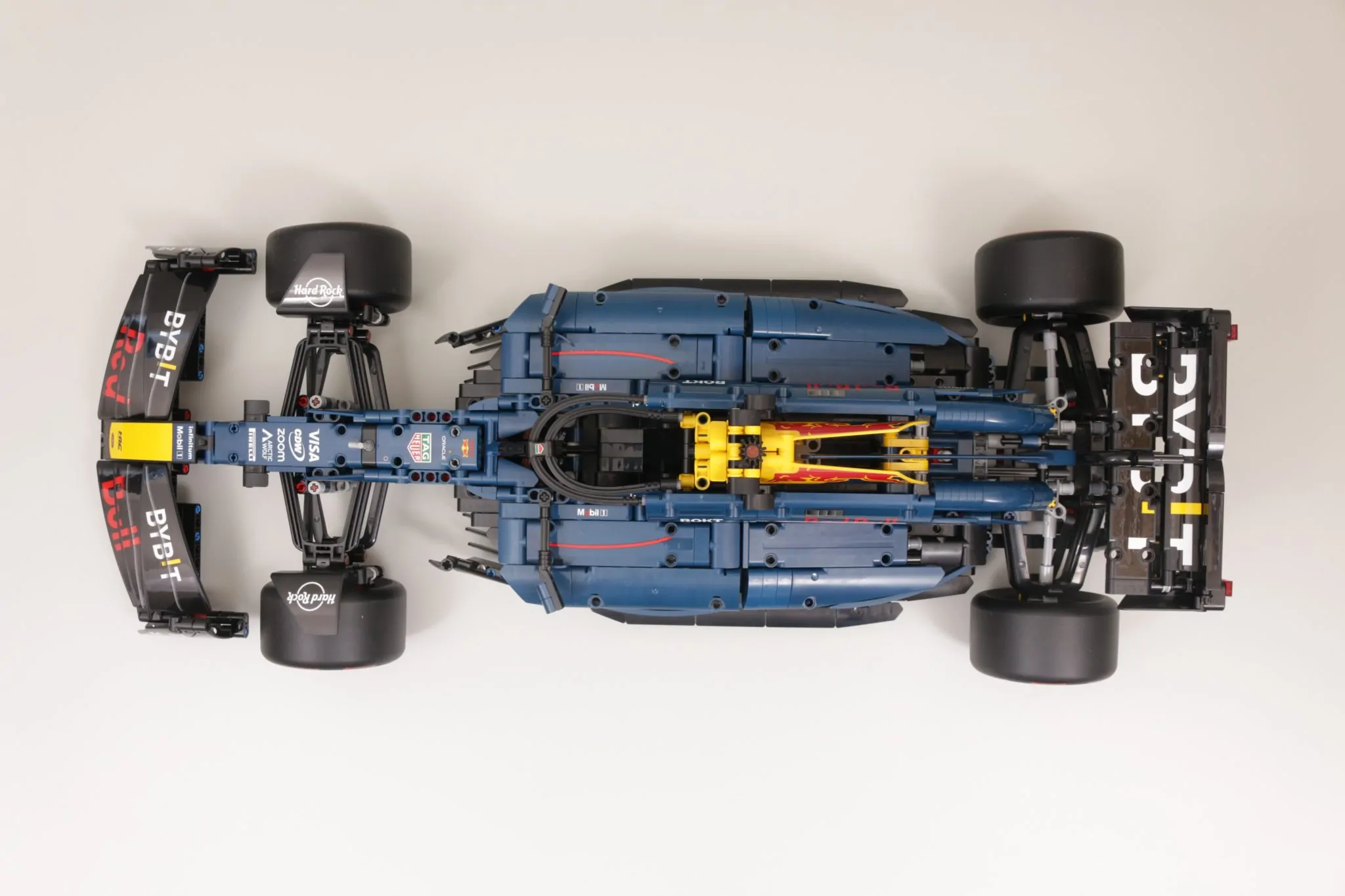 LEGO Technic 42206 Oracle Red Bull Racing RB20 F1 review