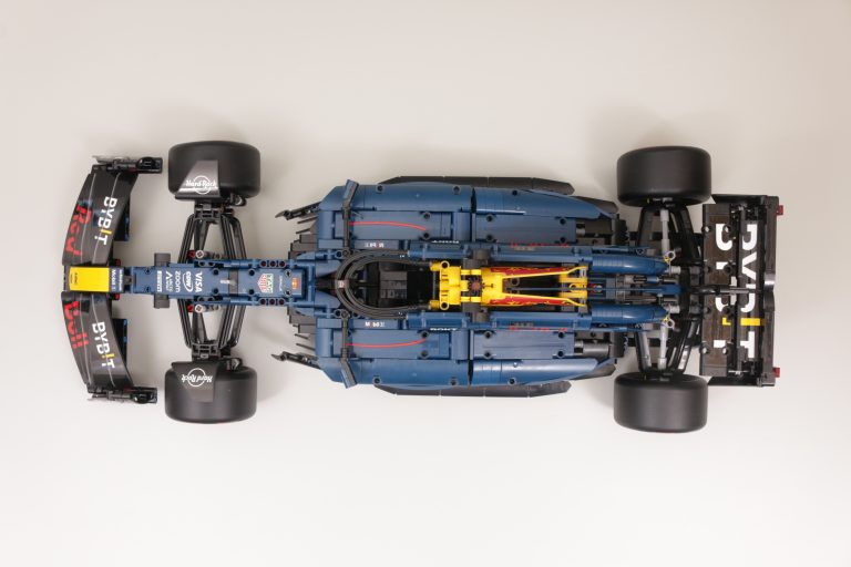 LEGO Technic 42206 Oracle Red Bull Racing RB20 F1 review