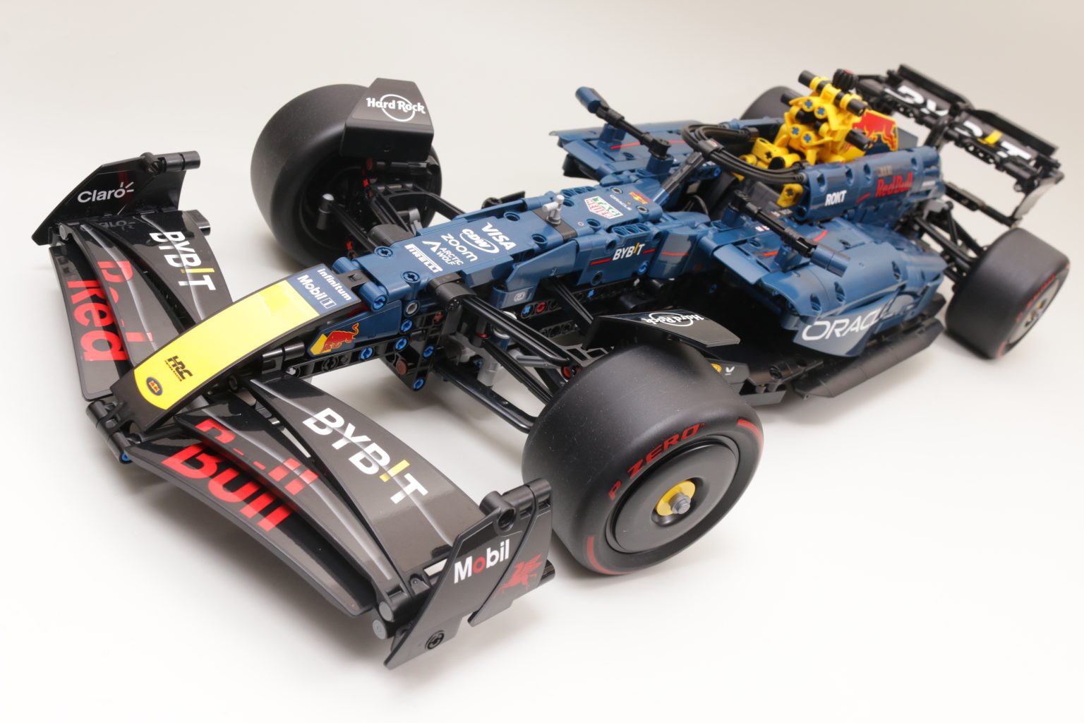 LEGO Technic 42206 Oracle Red Bull Racing RB20 F1 review
