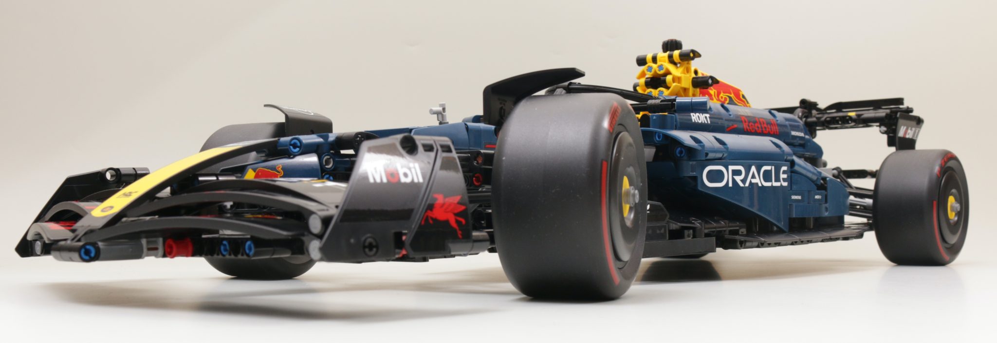 LEGO Technic 42206 Oracle Red Bull Racing RB20 F1 review