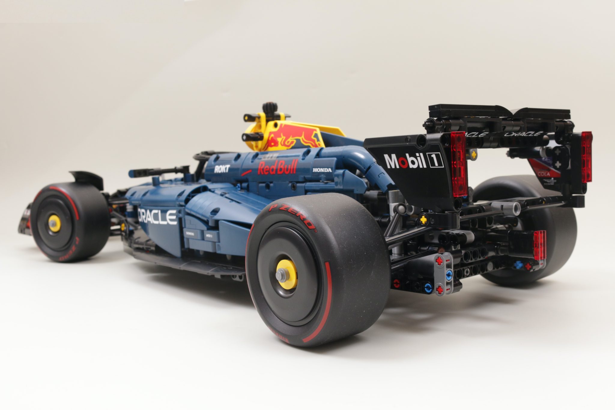LEGO Technic 42206 Oracle Red Bull Racing RB20 F1 recensie