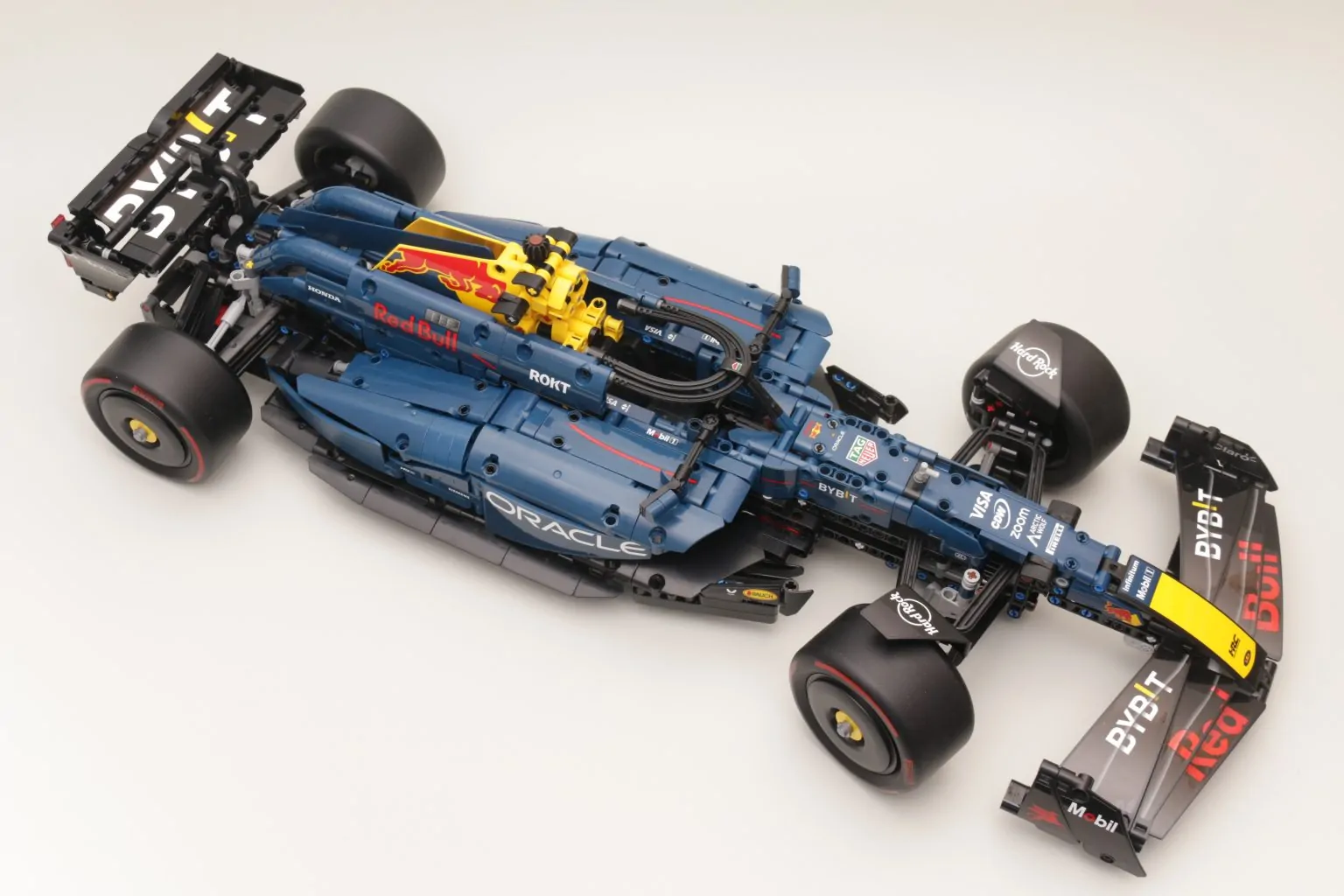 LEGO Technic 42206 Oracle Red Bull Racing RB20 F1 review