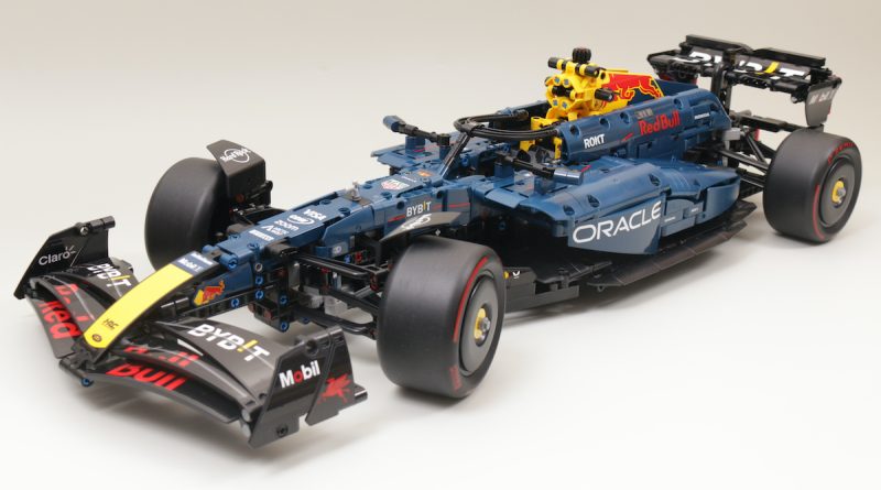 LEGO Technic 42206 Oracle Red Bull Racing RB20 F1 review