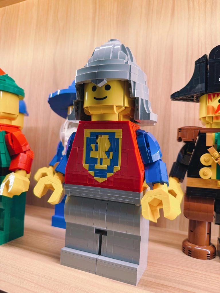Custom builds show how far LEGO Up-Scaled Minifigures can go