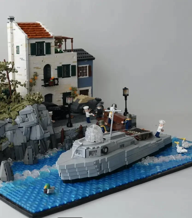 Expanding LEGO City's latest harbour set into a full diorama