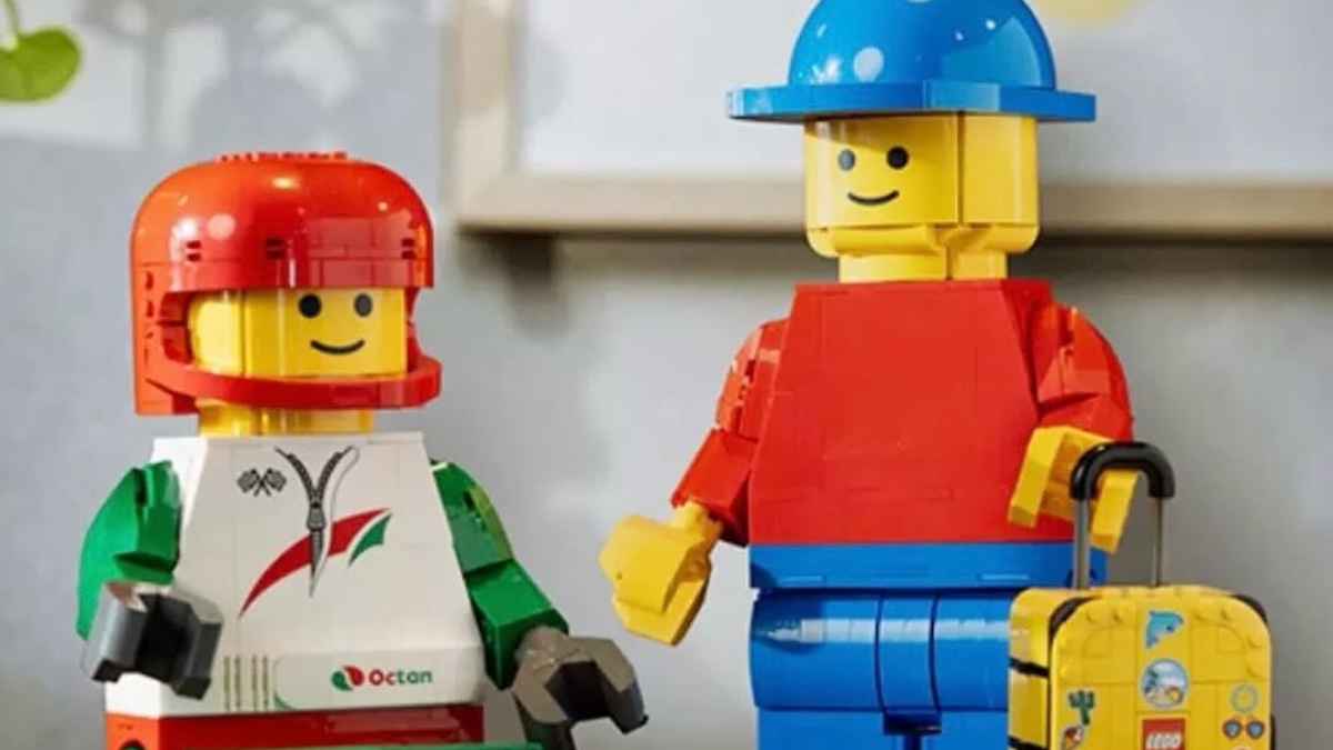 LEGO’s new suitcase is built for its up-scaled minifigures