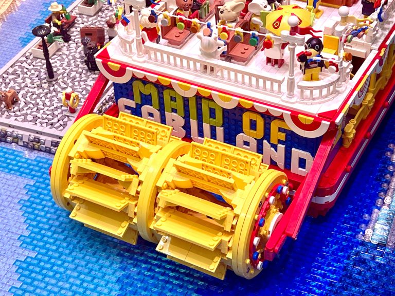 LEGO House plays host to Maid of Fabuland Steamboat build