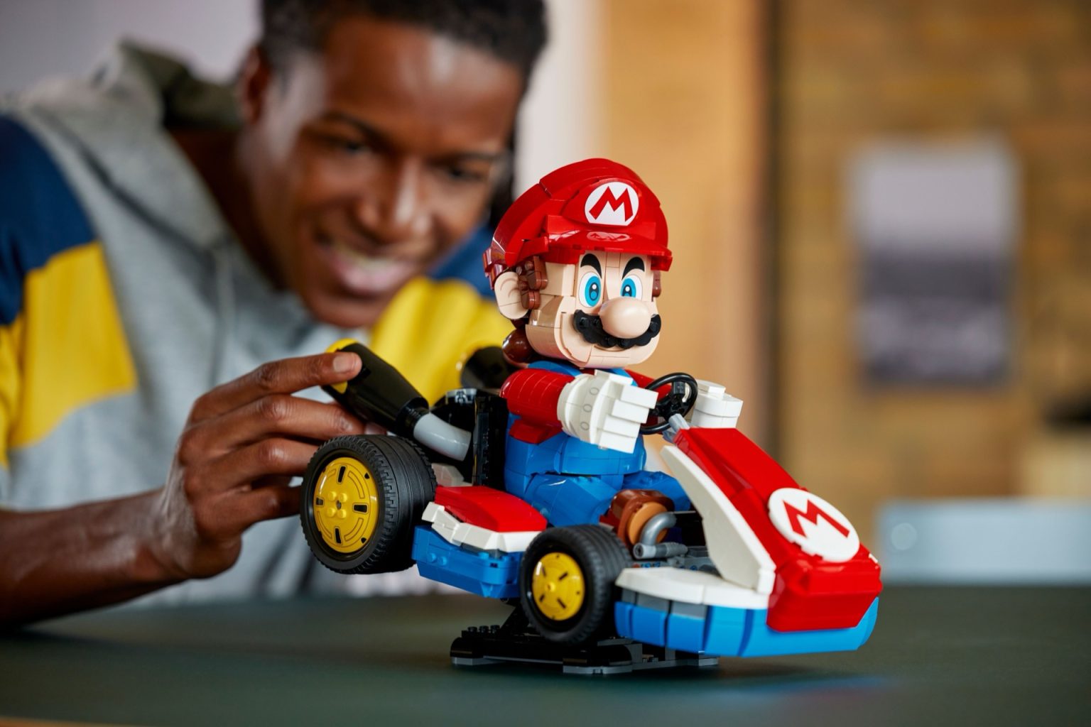 LEGO Super Mario 72037 Mario & Standard Kart revealed